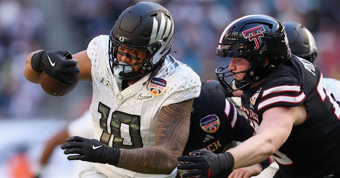 WATCH: Strip-Sack by Oregon OLB Matayo Uiagalelei leads to first Orange ...