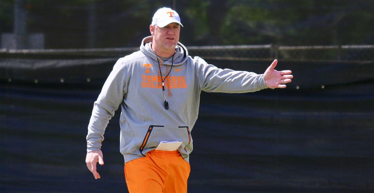 Chris Weinke, 1998 Vols still share good-natured ribbing
