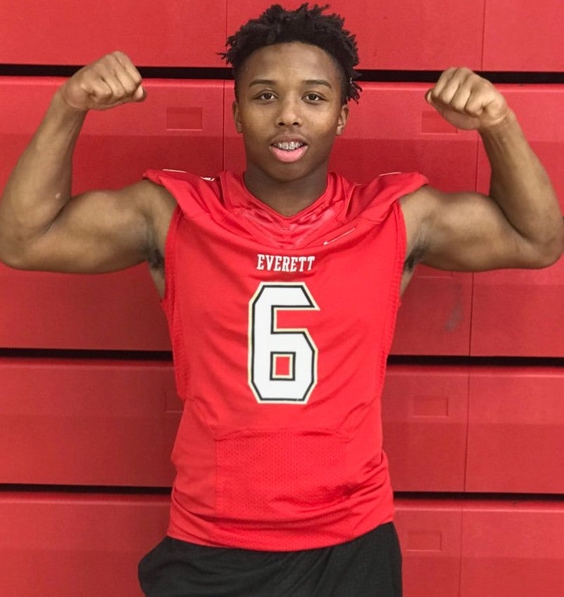 UMass freshman RB Kevin Brown dismissed, enters transfer portal