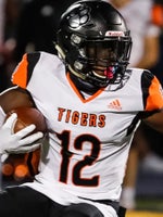 Kevin Simes, Belleville, Athlete