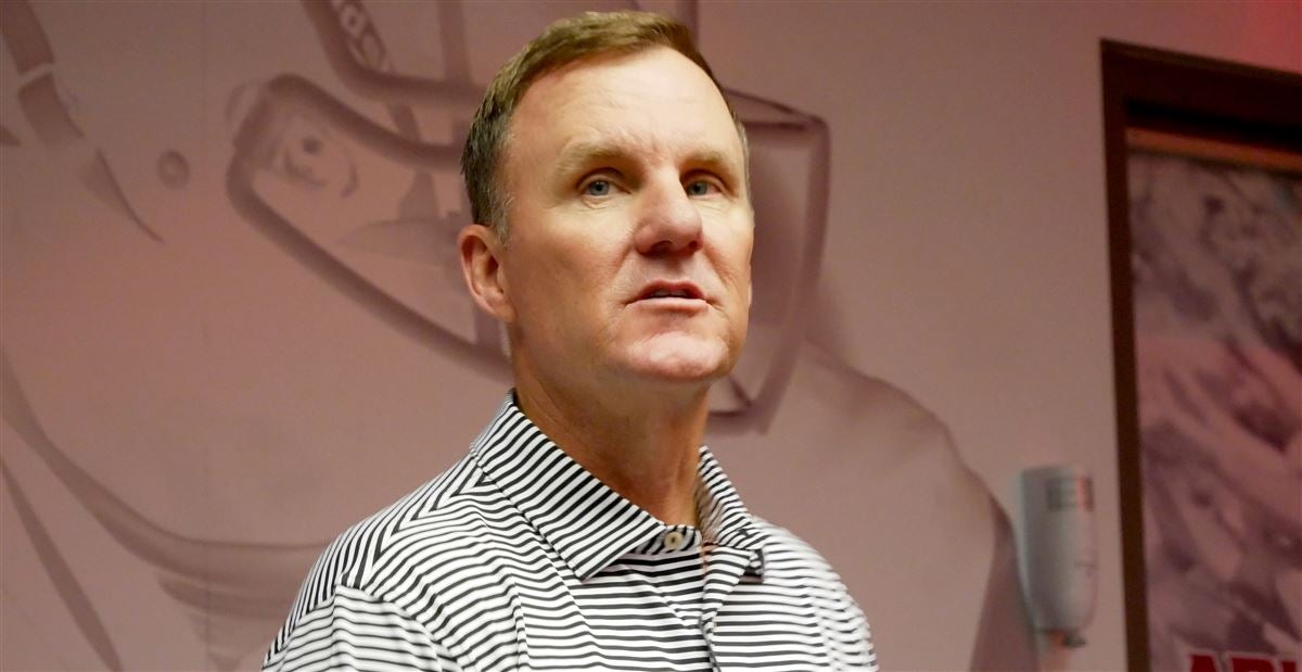 Watch Chad Morris discuss philosophies at media clinic
