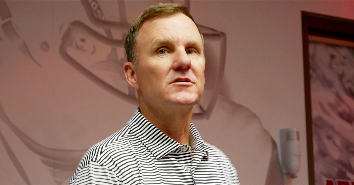 Watch Chad Morris discuss philosophies at media clinic