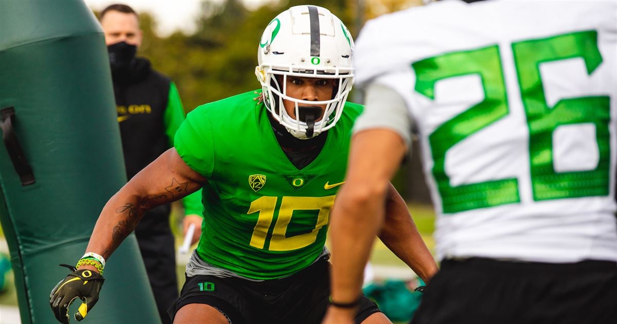 Linebacker Justin Flowe wants to become a leader at Arizona