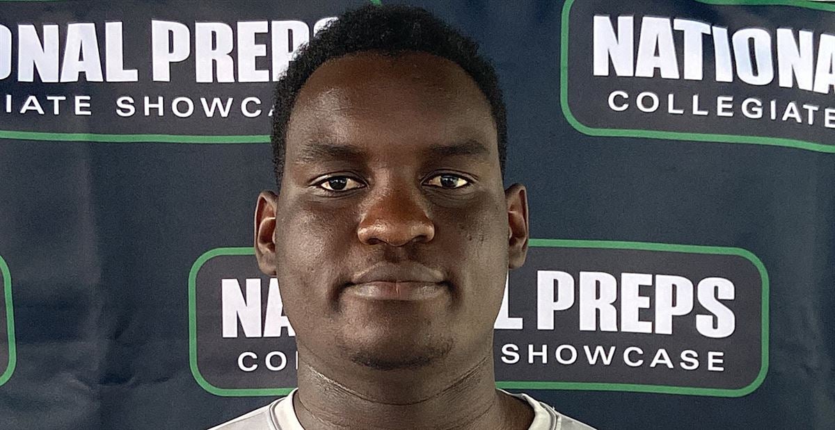 Junior Season to Watch: OL Manasse Itete