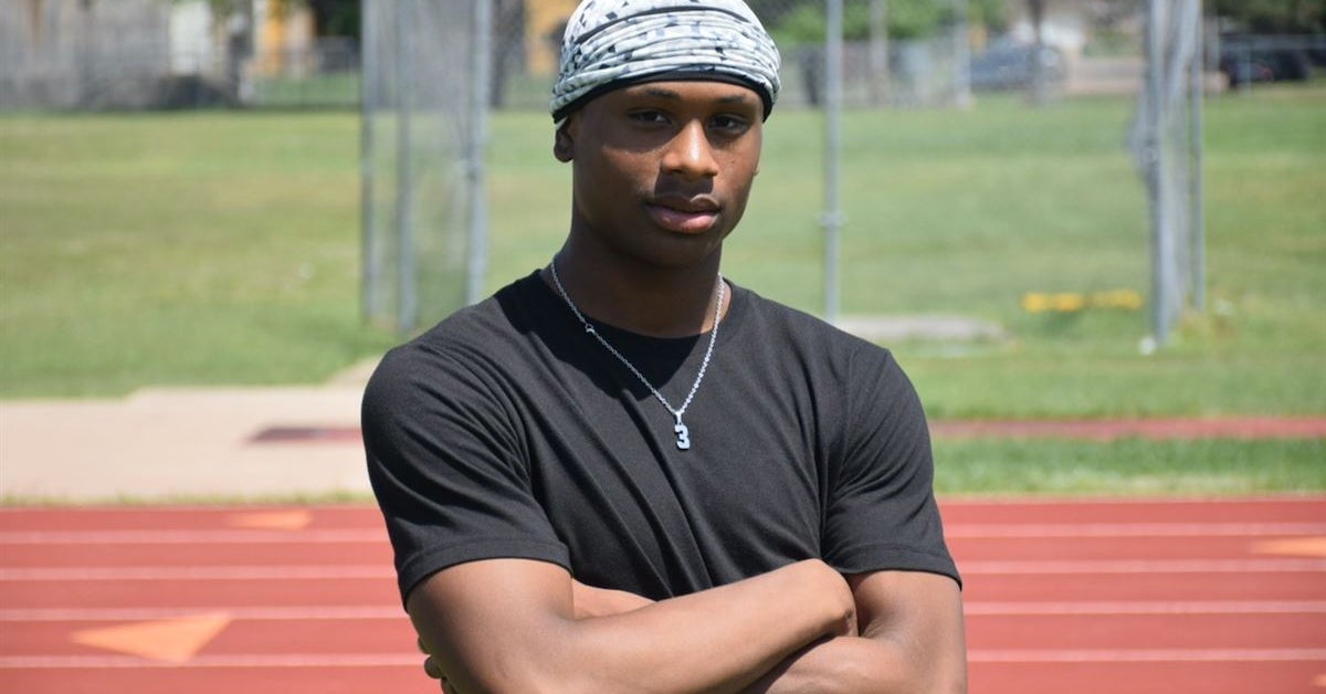 Texas Two-Step: Longhorns add No. 52 overall player Ryan Niblett to ...