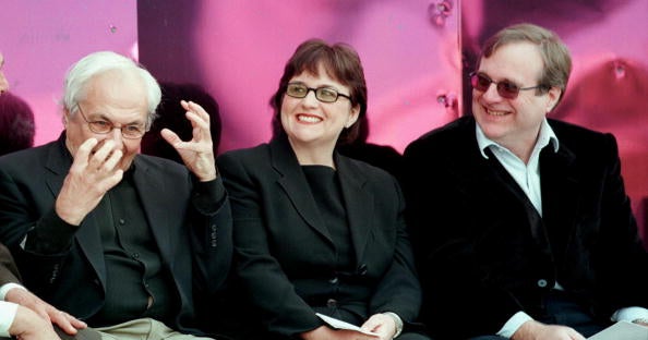 Report: Paul Allen's sister, Jody, may look to retain Seahawks