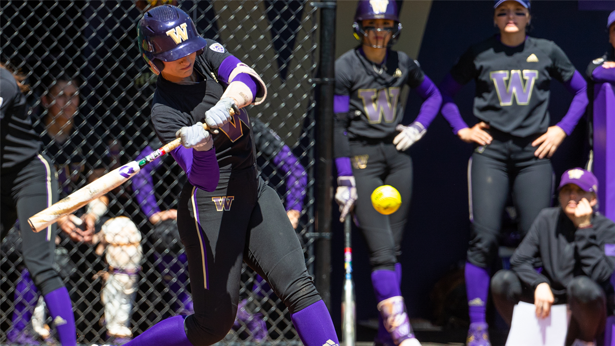 Baylee Klingler Honored As Pac-12 Triple Crown Winner