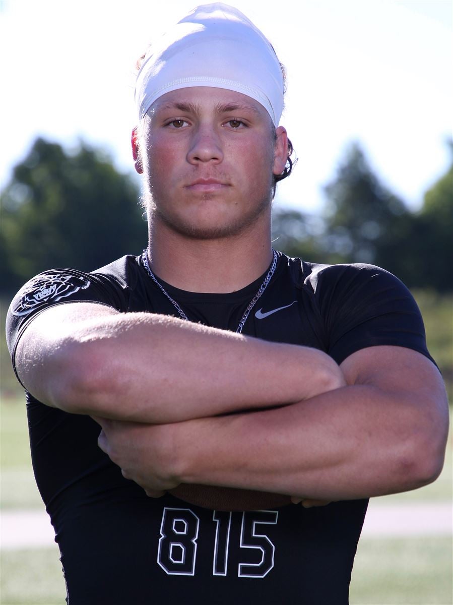 Drake Thomas Profile Photos