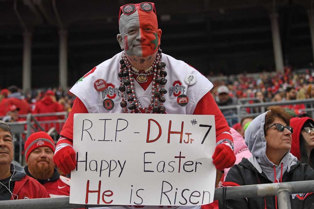 Sights and Sounds: Emotional scene for Haskins marks OSU's spring game