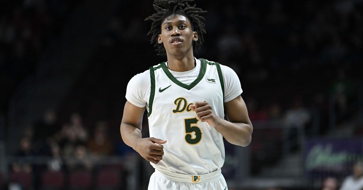 Oregon basketball reaches out to WCC All-Freshman guard Tyrone Riley IV