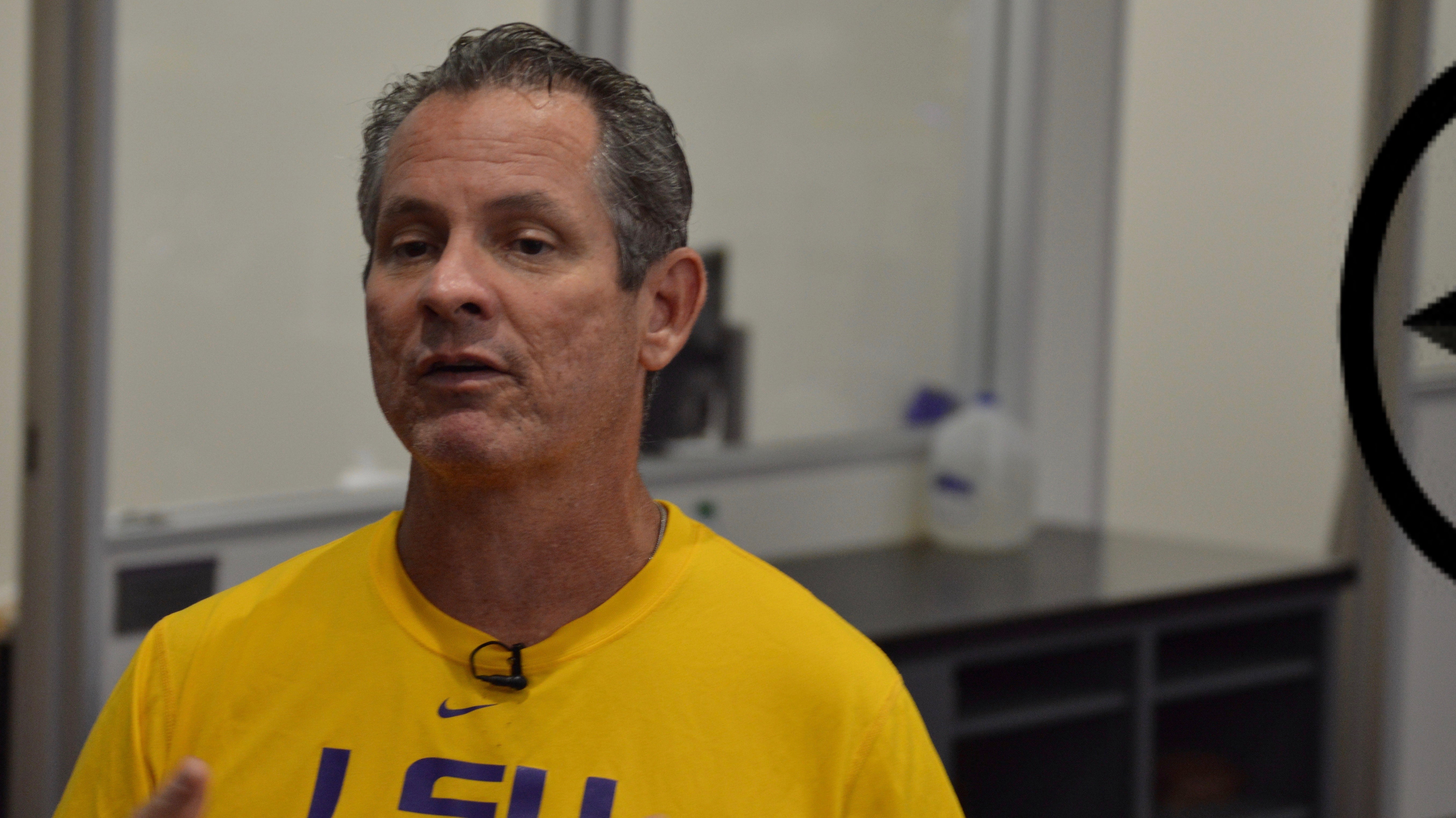 4th Quarter Program begins for LSU with some tweaks by Tommy Moffitt