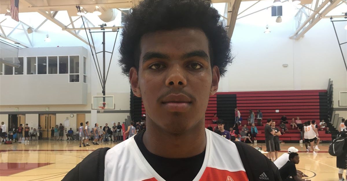 Andre Kelly Impresses at Tip-Off