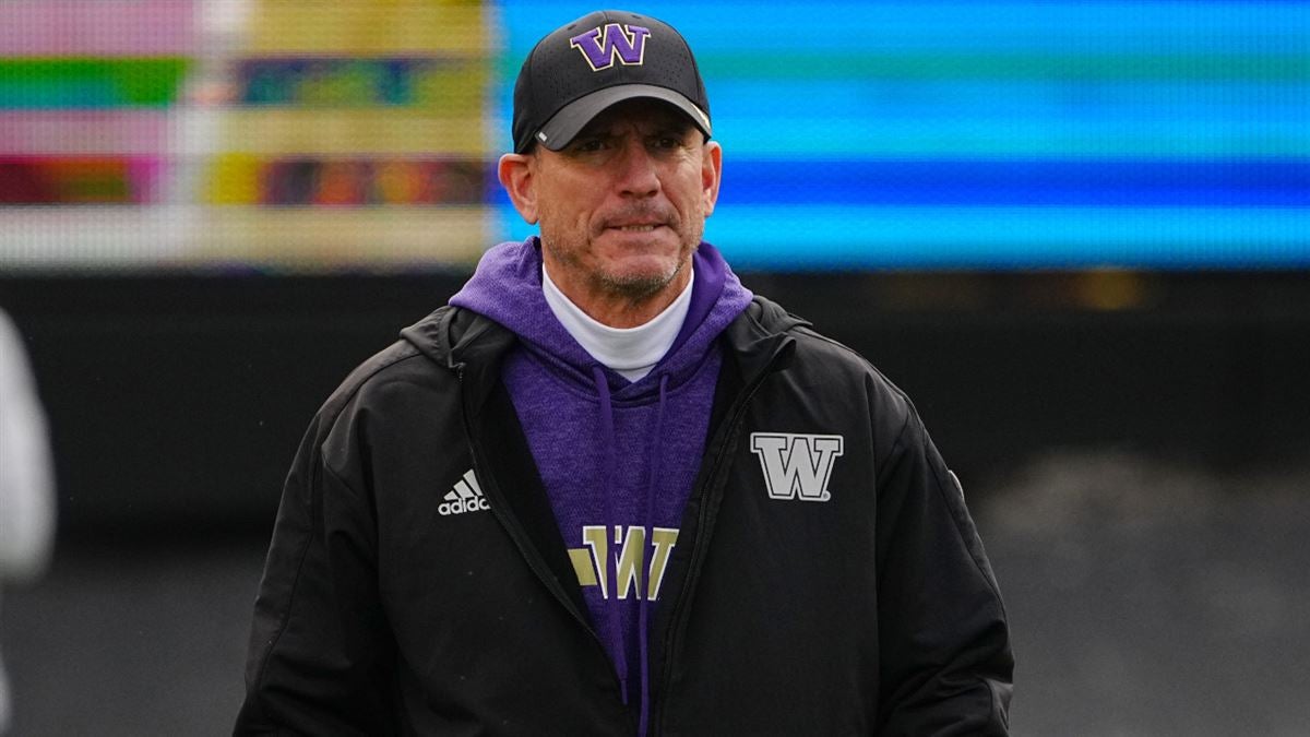 Kyler Gordon, Cameron Davis, and Bob Gregory talk after Colorado loss