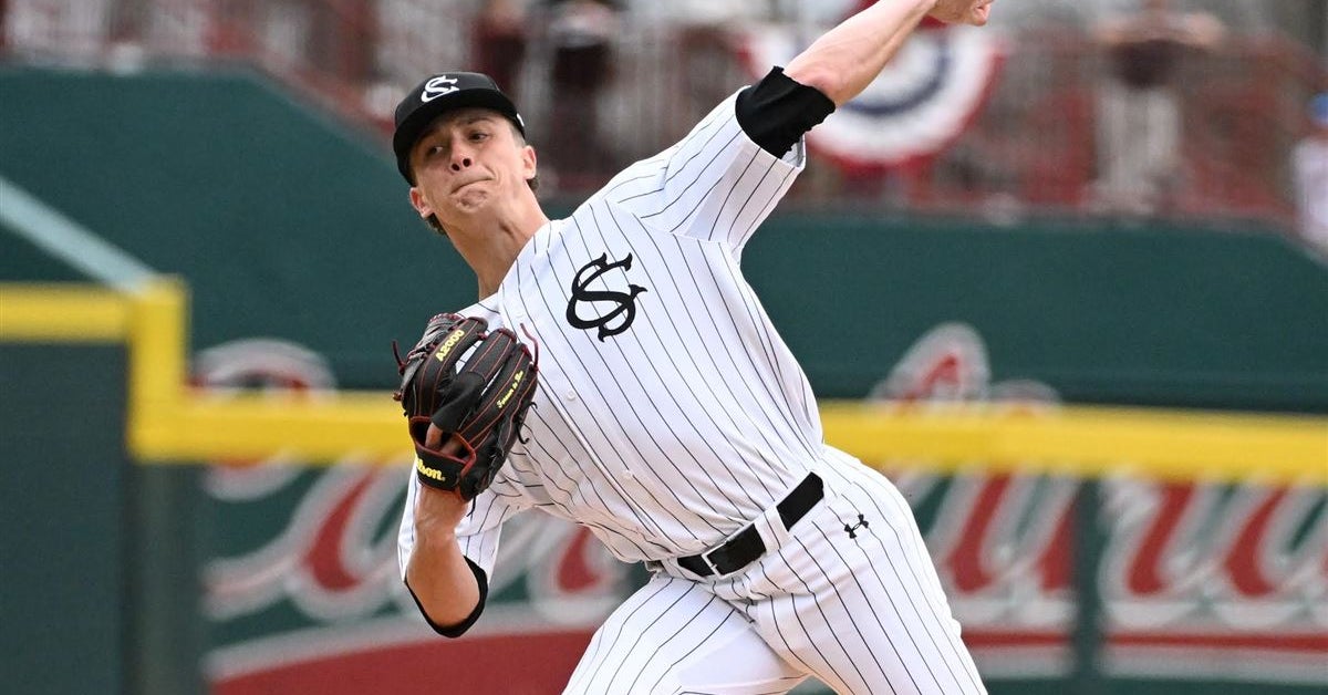 Becker shines in one-hit shutout, Gamecocks put up double-digit runs