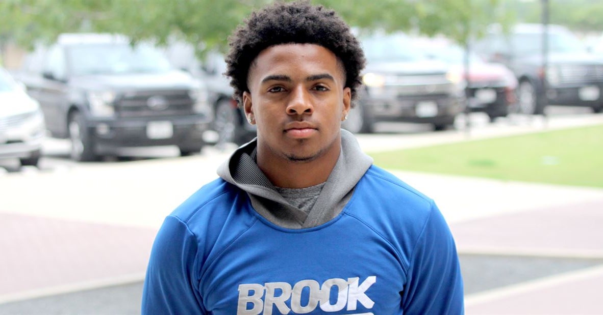 Bryce Anderson down to a final two as its an in-state Aggie-Longhorn battle