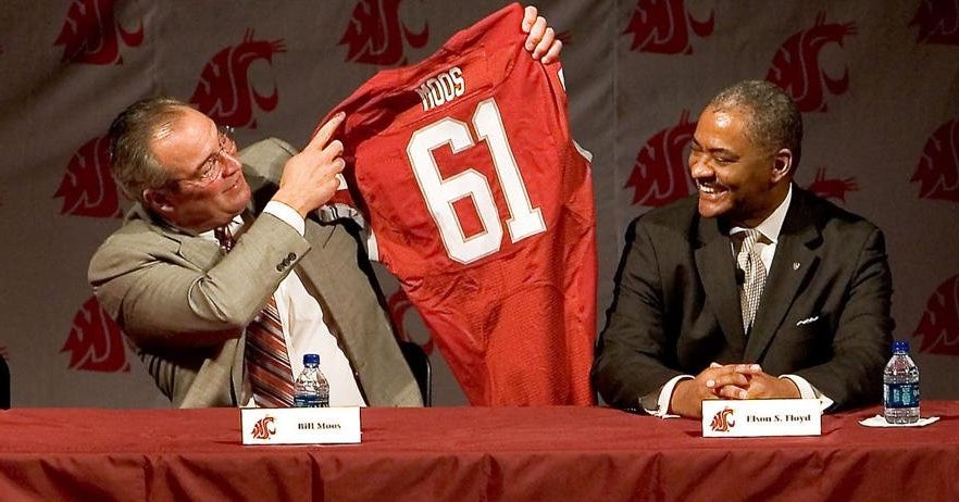 Commentary: Time for WSU fans to give Bill Moos a shout out