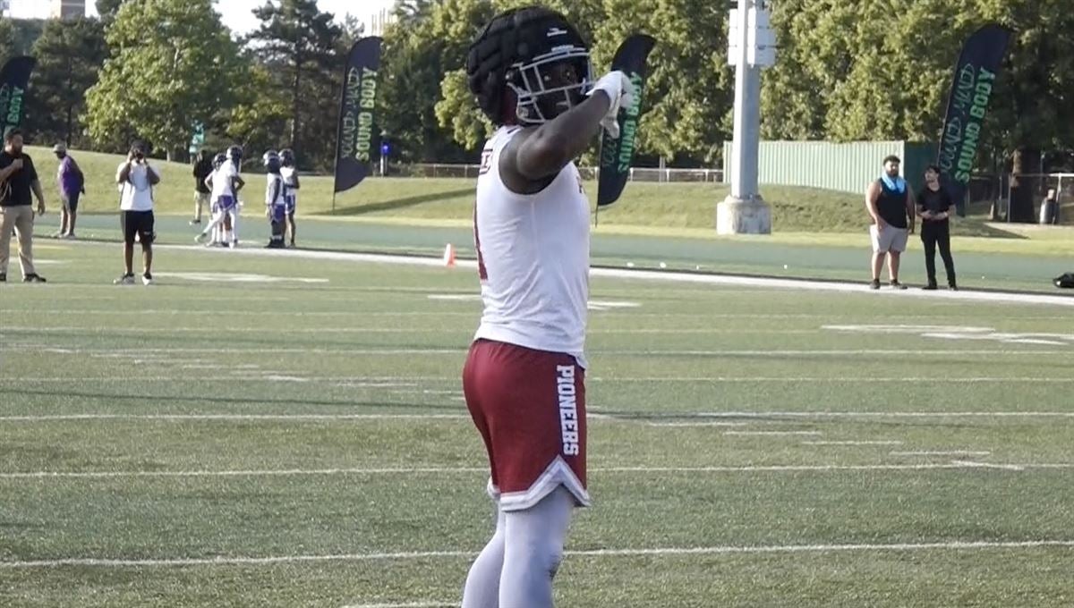 WATCH: Michigan commit Jacob Oden puts on a SHOW at SMSB 7v7 Showcase