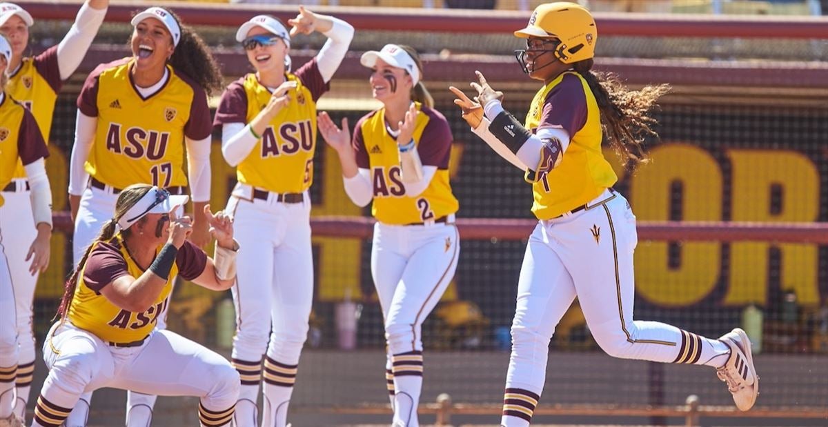 Sooners land All-American slugger Cydney Sanders from Arizona State