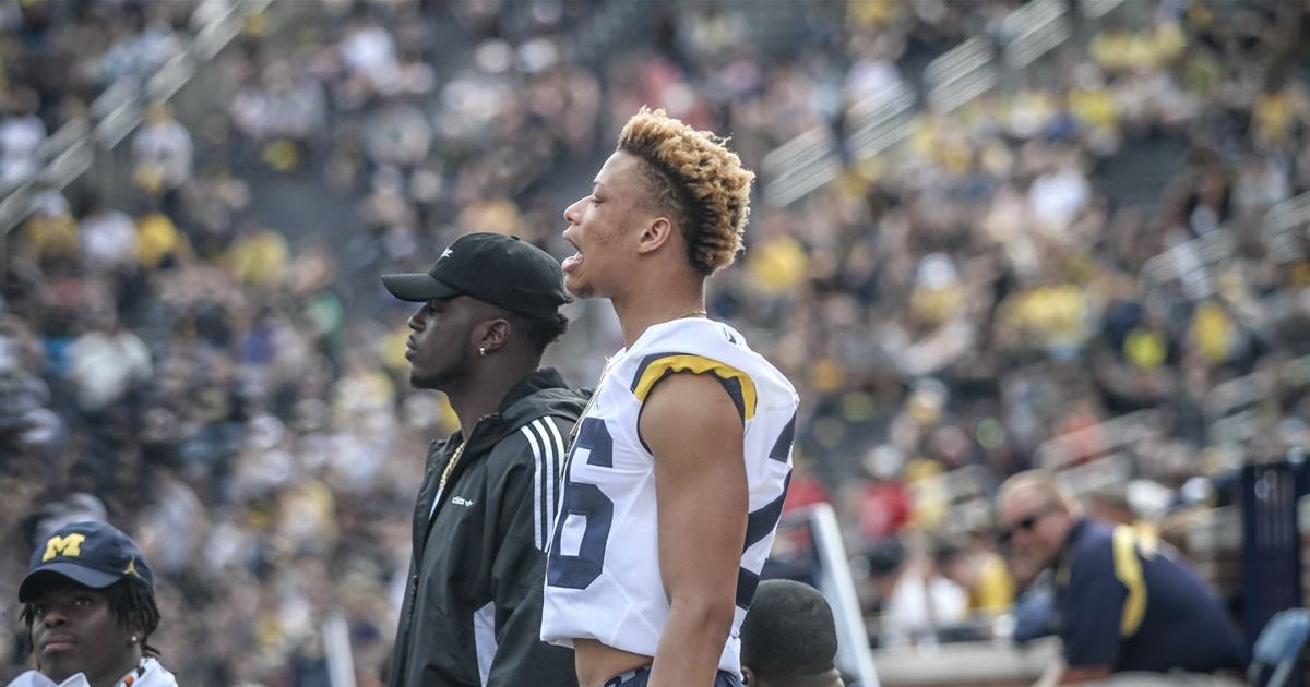 J'Marick Woods 'lights out' during spring, impressing teammates