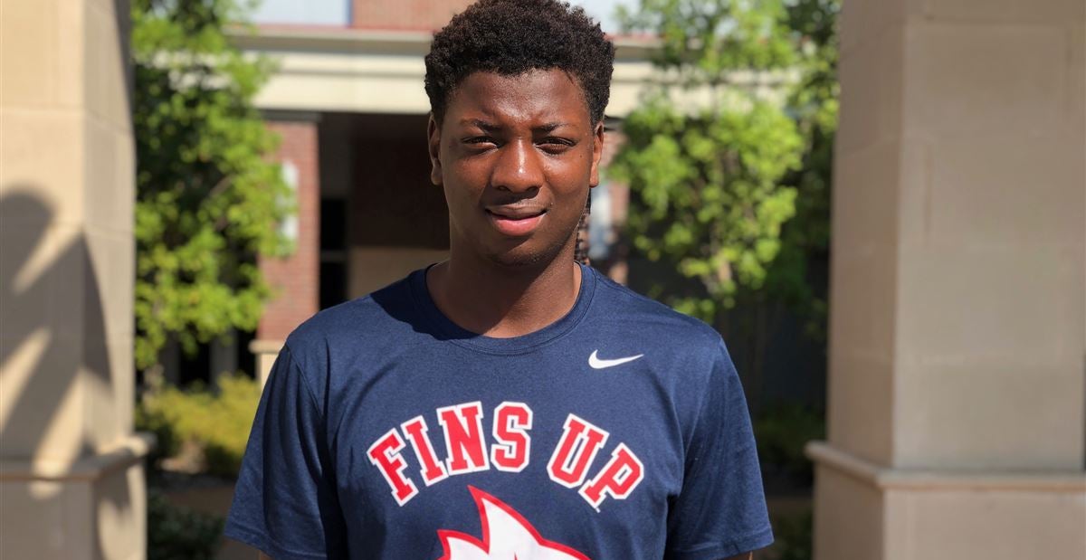 De'Ricky Wright At Peace With Ole Miss