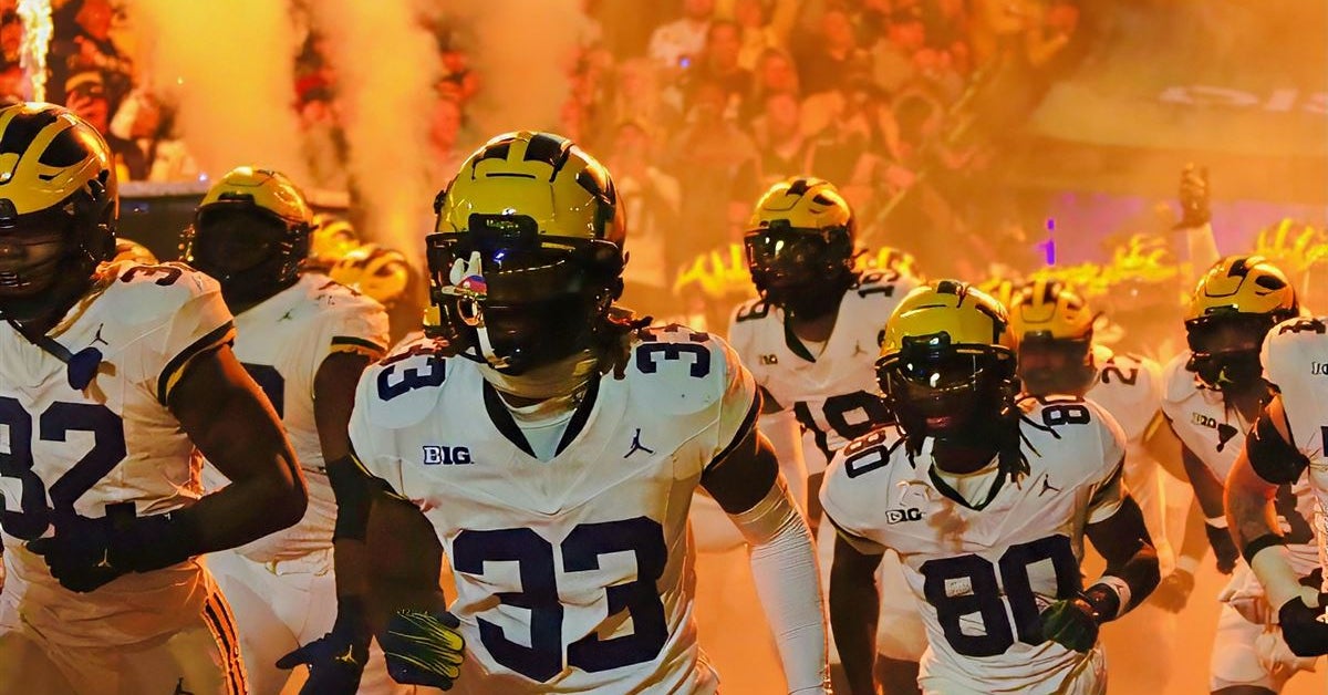 Sherrone Moore names players who have impressed Michigan's staff in ...