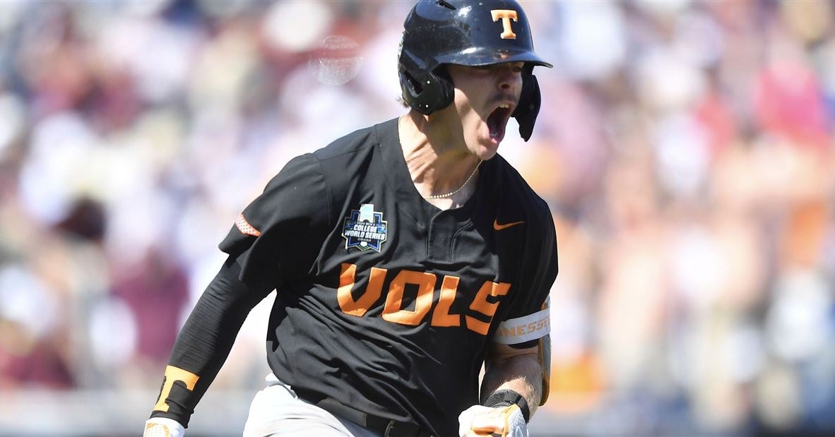 Tennessee baseball's Cal Stark signs undrafted free agent deal