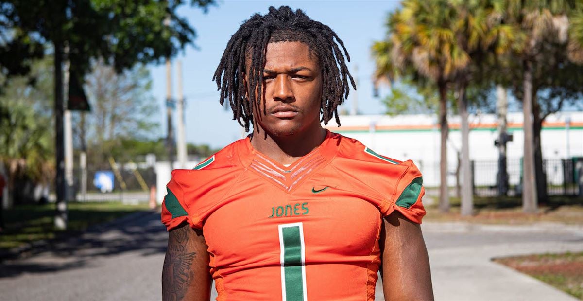 Top247 LB Malik Bryant pushing back commitment date