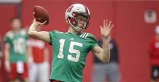 Ryan Finley, N.C. State, Pro-Style Quarterback