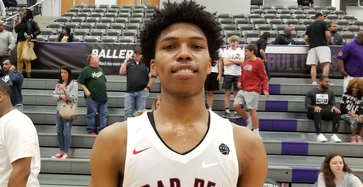 Louisville among the schools recruiting Caleb Love the hardest