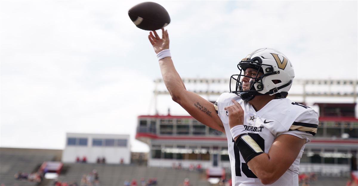 What AJ Swann commitment means for LSU QB room
