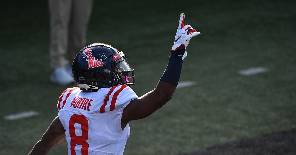 Mailbag: Elijah Moore, greatest WR in Ole Miss history? Hmm...