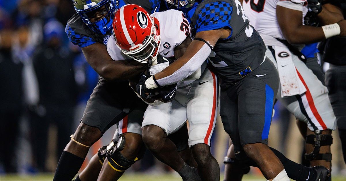 Cole Cubelic points to 2 position matchups for Georgia that will be ...