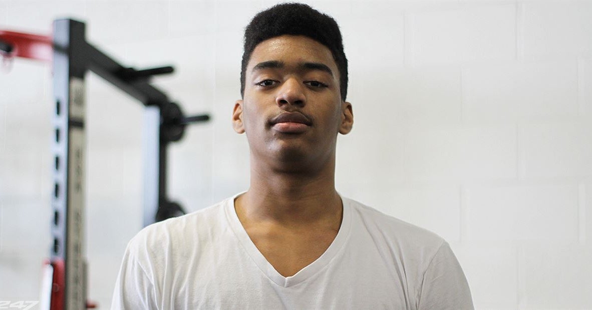 Freshman Spotlight: 6-7 DL Bryce Mostella stirs imagination