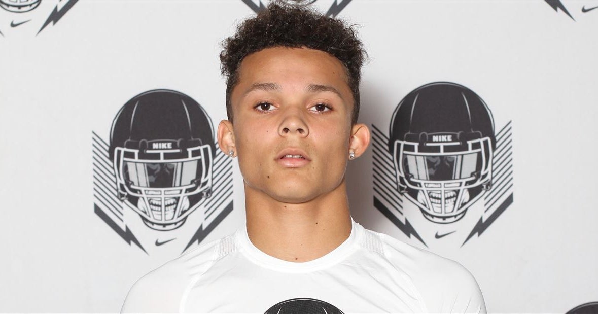 Three-Star recruit reacts to Three-Star recruit reacts to