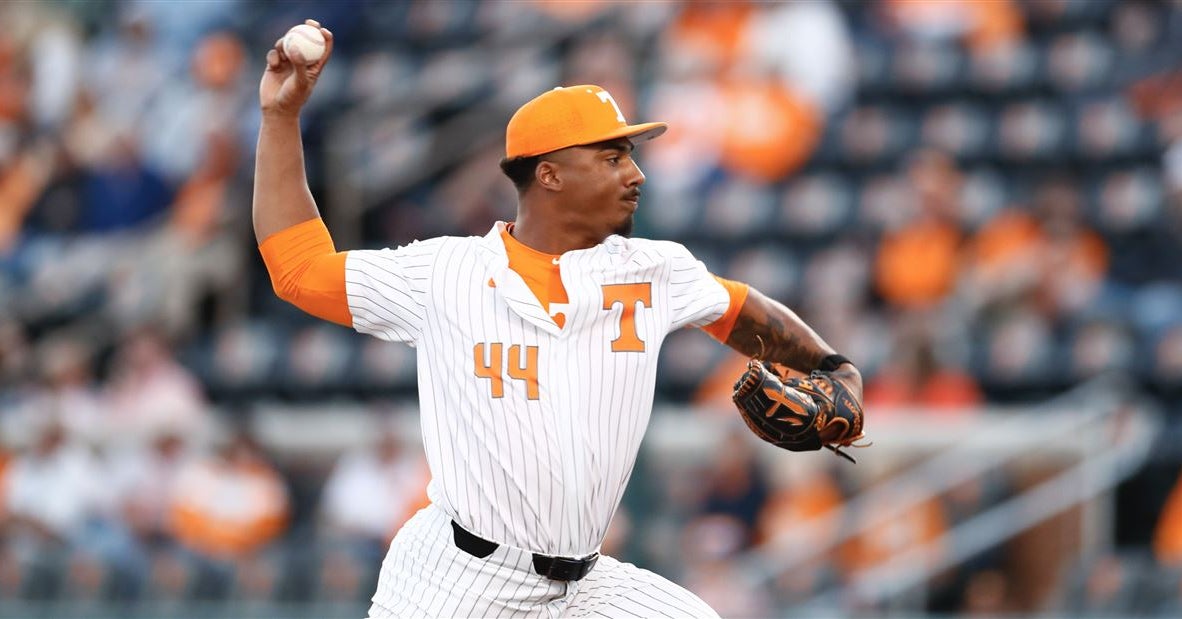 WATCH: Amick, Phillips talks No. 4 Vols' 12-4 win over Western Carolina