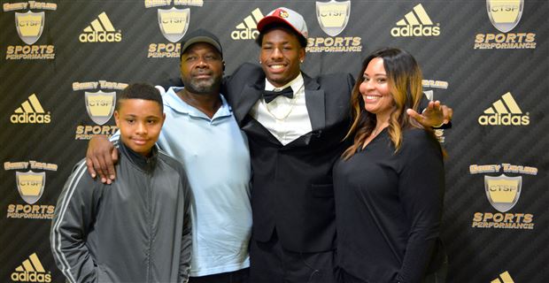 Sights and sounds from Aidan Robbins commitment to Louisville