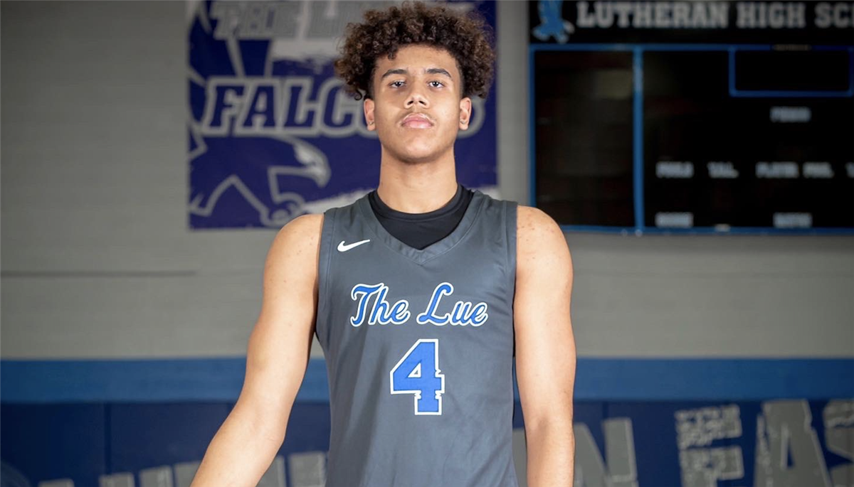 TJ Crumble, 2026 forward receives early offer from Ole Miss