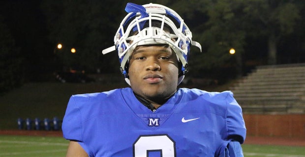 Behind the scenes: How Auburn won over Jay Hardy