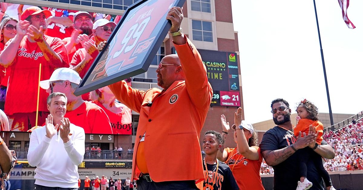 Notes, quotes and thoughts: Leslie O’Neal’s induction, Kendal Daniels ...