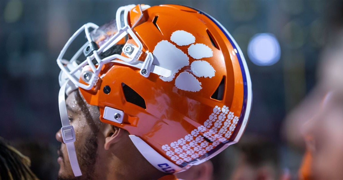 Clemson student-athletes earn department-record 3.09 GPA in fall