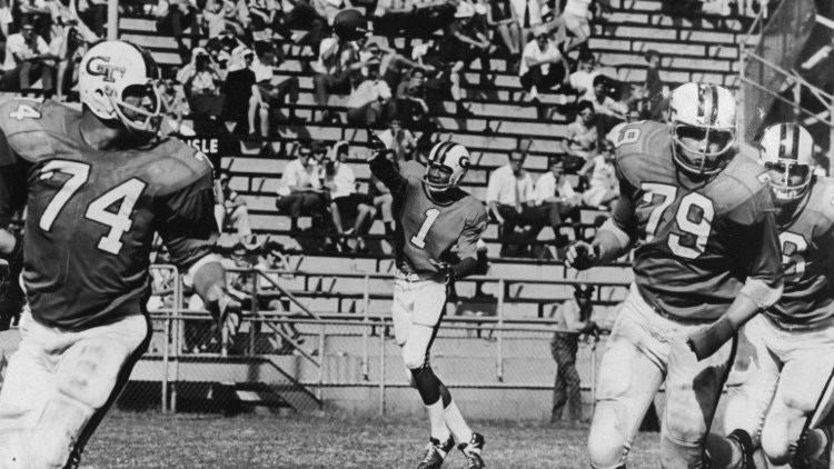 #1 LaMiles Brooks; #1 Leo Blackburn