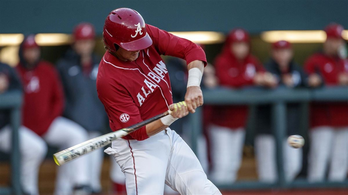 Big offensive night powers Alabama baseball to win over UAB
