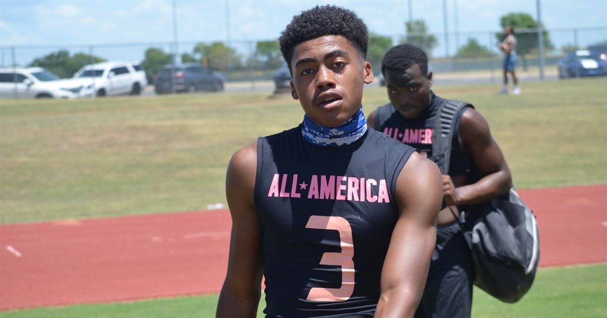 Class of 2023 Carter Stoutmire picks up his first offer from SEC