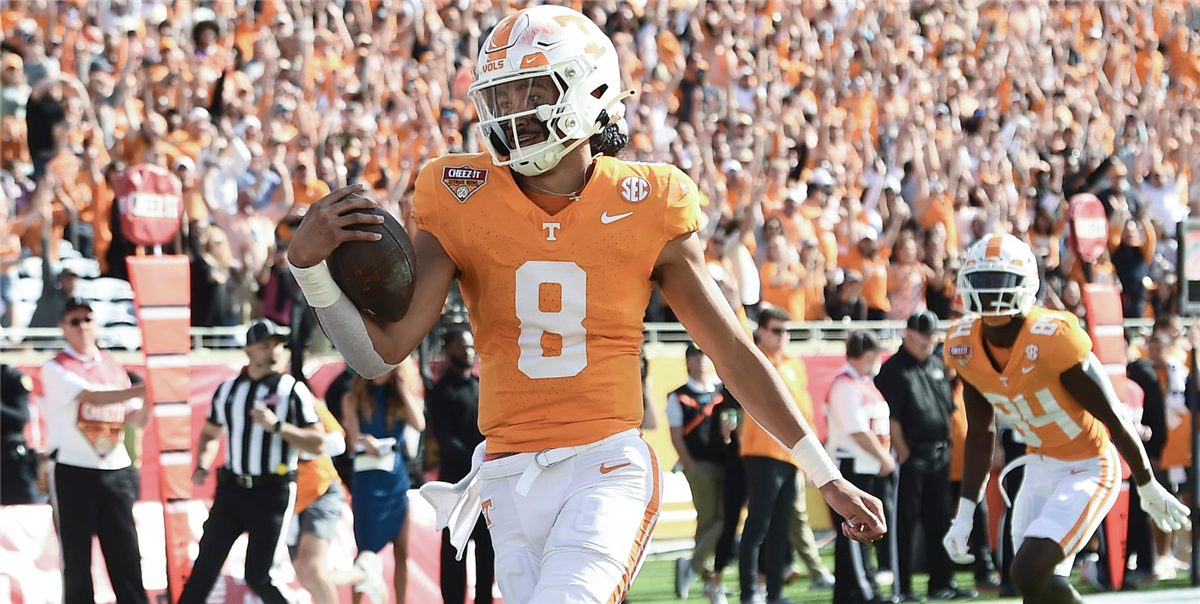 Tennessee QB Nico Iamaleava impressing early in first career start ...
