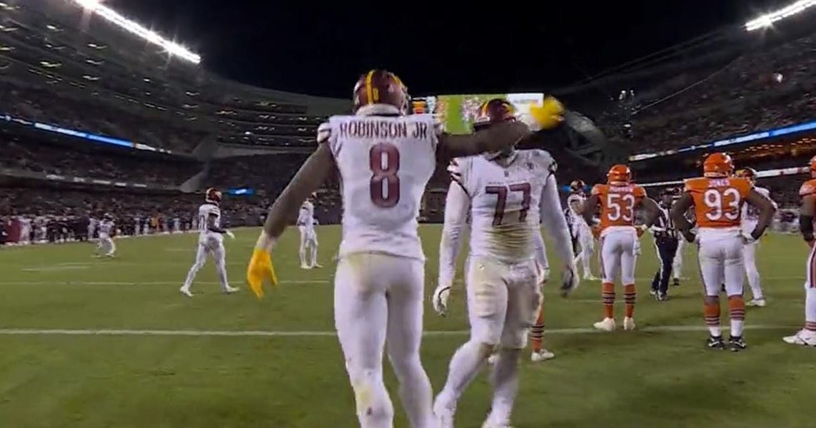 Brian Robinson scores first NFL touchdown for Washington Commanders