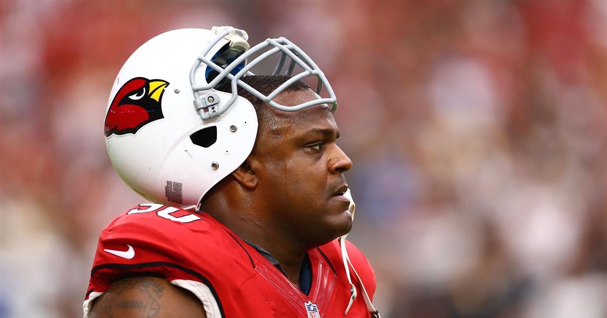 Former Longhorn Cory Redding announces his retirement from NFL