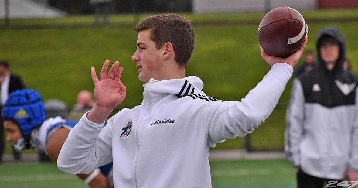 VIDEO: Five-star QB Sam Huard at Passing Down 7v7