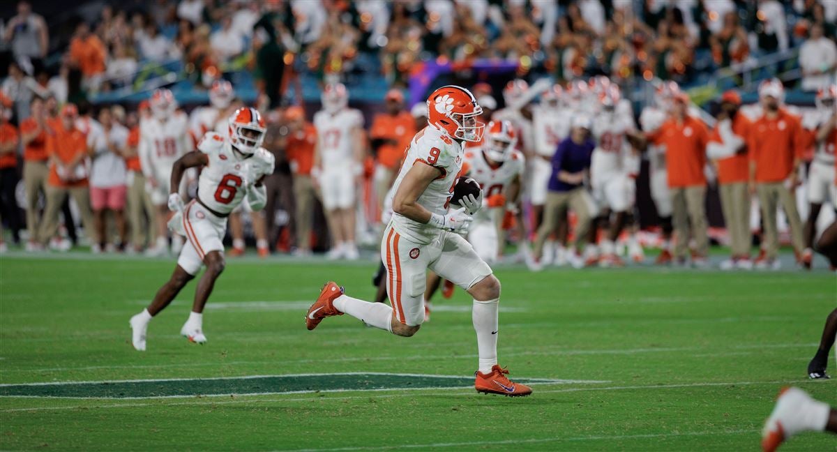 Jake Briningstool named Mackey tight end of the week - Football Alliance