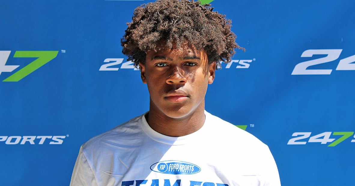 2026 WR Asa Thompson a playmaker with several offers