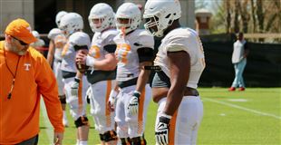 Drew Richmond, Tennessee, Offensive Tackle